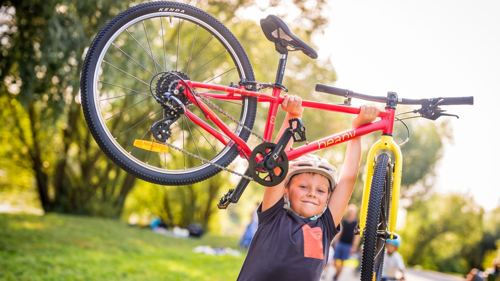 Velosipēds, kas ir tikpat viegls kā skolas soma - Blog